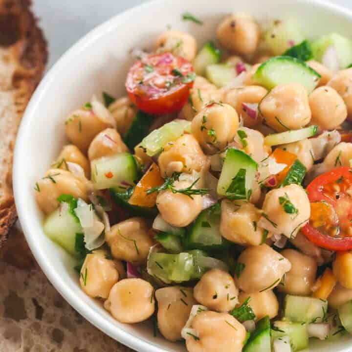 Garbanzo Bean Salad - Balancing Bowls