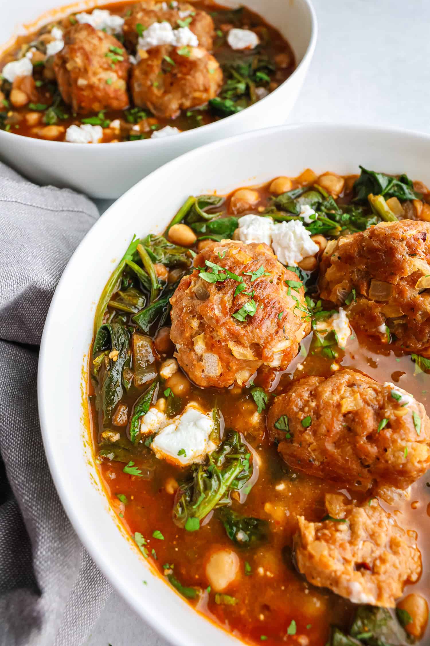 Chickpea and Spinach Stew with Turkey Meatballs - Balancing Bowls